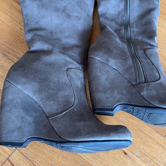 Mia Shoes | Shoes | Mia Shoes Rosetta Suede Kneehigh Boots | Poshmark